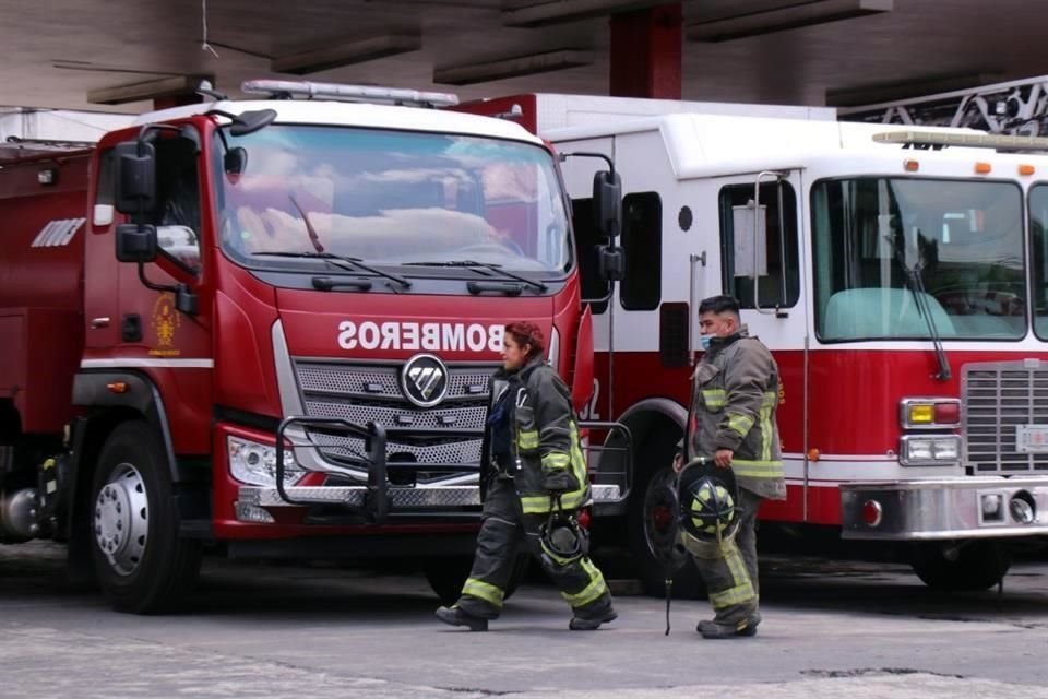 Bomberos de CDMX cumplen 135 años